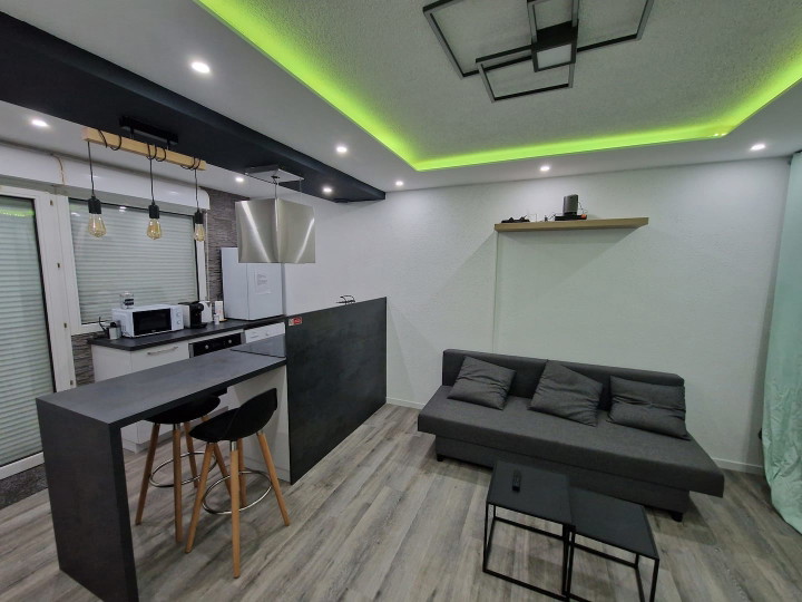 Logement 4 Personnes Avec Jardin + Parking Gratuit - Saint-Genis-Pouilly