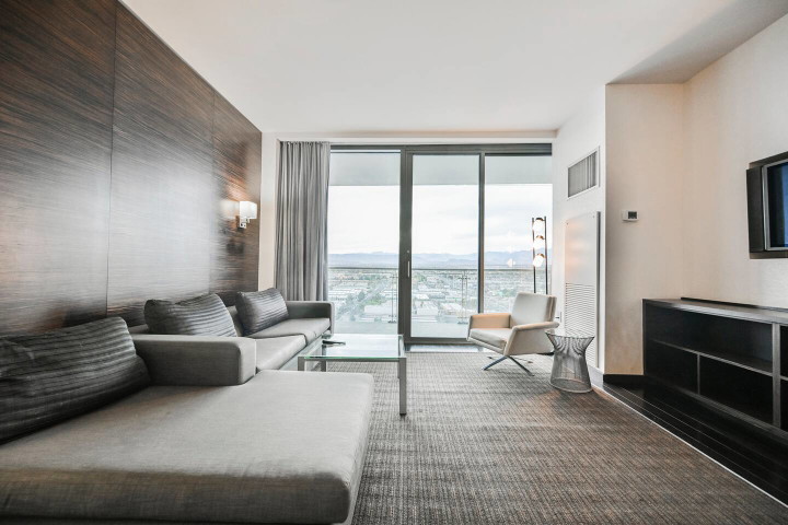 Wm26* Studio Suite W/ Open Balcony - 라스베이거스, NV