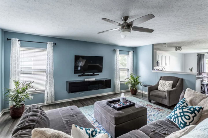 Easy Living Near Ruoff Center - Noblesville, IN