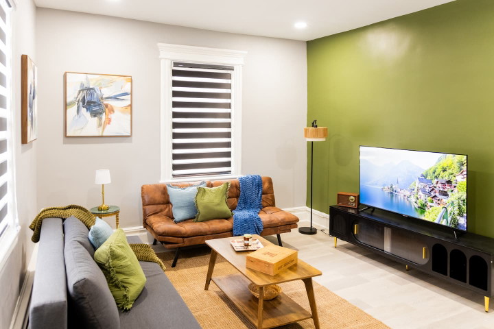 Spacious 3 Bedroom | Steps To Bus To Nyc + Views - Manhattan, NY