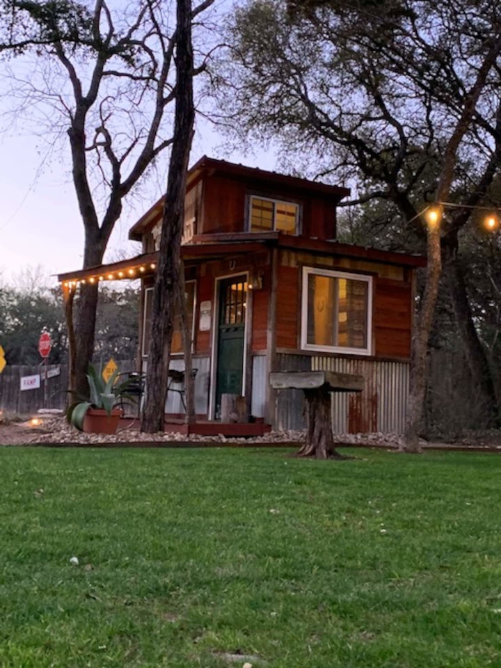 The Hideout At Hardly Dunn - Austin, TX
