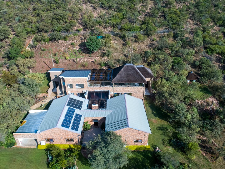 Welcome To Mushavi Manor ! - South Africa