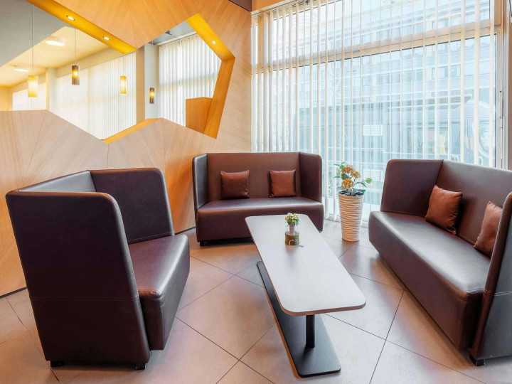 B&b Hotel Stuttgart-bad Cannstatt - Stuttgart