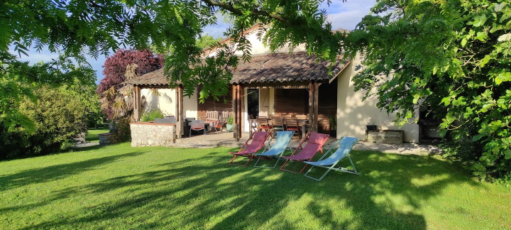 Grand Gîte 6 / 8 Personnes Avec Piscine - Villeneuve-sur-Lot