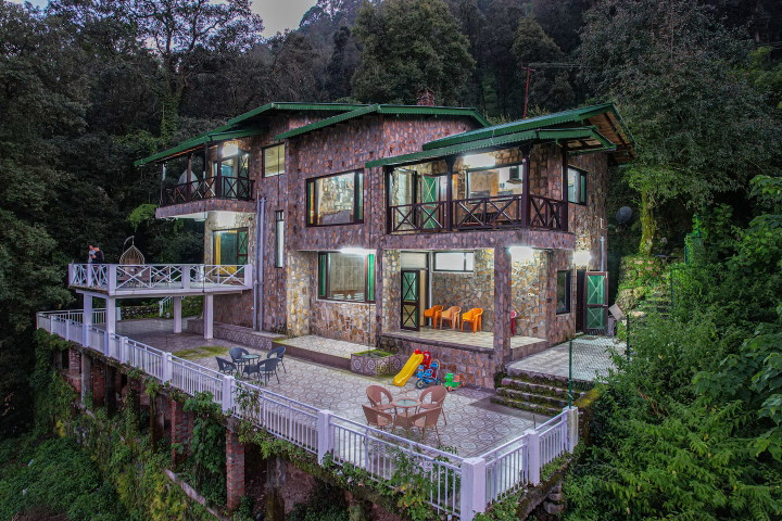 Honisha - Bhimtal