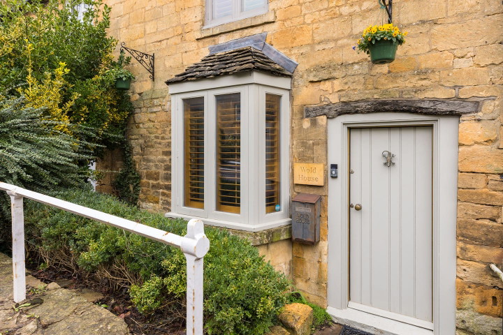 Wold House | 18th Century Cottage | Barn - Stow-on-the-Wold