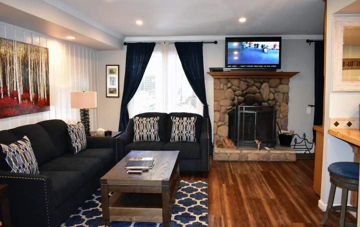 Seasons 4 Condo #129- Great Location! - Mammoth Mountain, CA