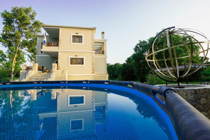 " Atlas Mansion-4 Bedroom Home" - Corfu