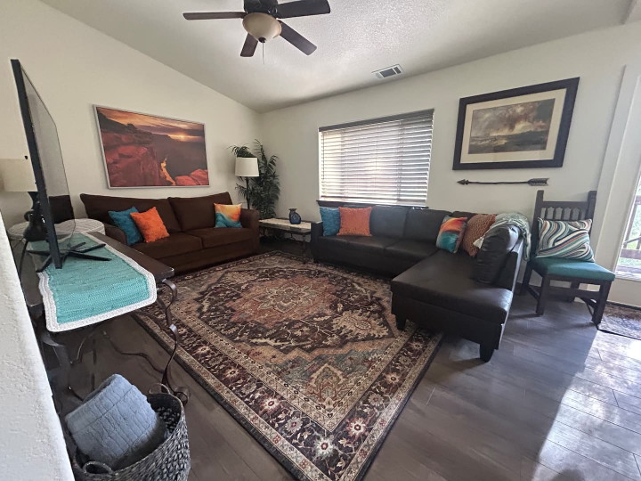 *Cozy* Beech Cabin Getaway, Recently Remodeled! - Flagstaff, AZ