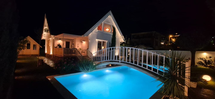 Unique Private Villa With Pool For Holidays - Foça