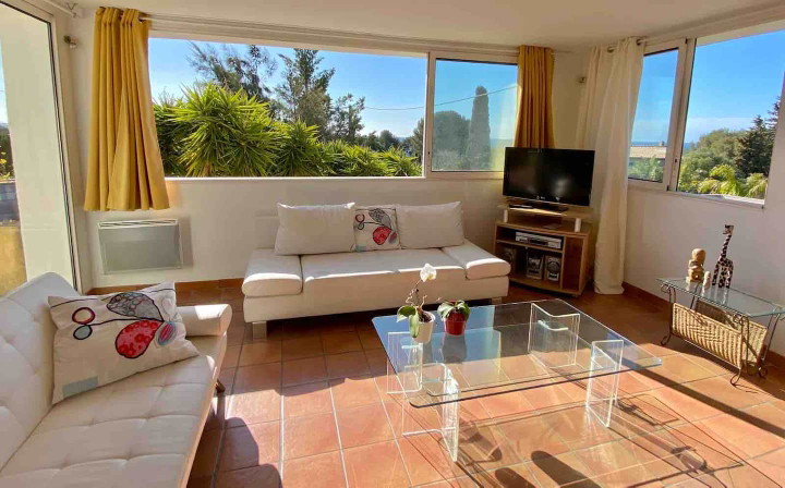 Appartement En Haut De Villa Près De La Mer Bandol - Bandol
