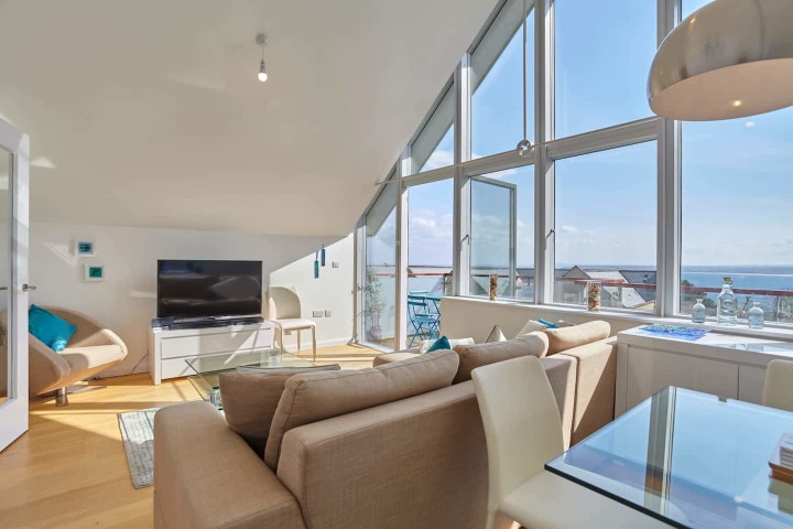 Stunning Apartment, Balcony Sea Views, St Ives - St Ives
