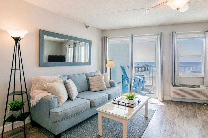 Beachfront Bliss In Orange Beach - Condo For 6 - Orange Beach, AL