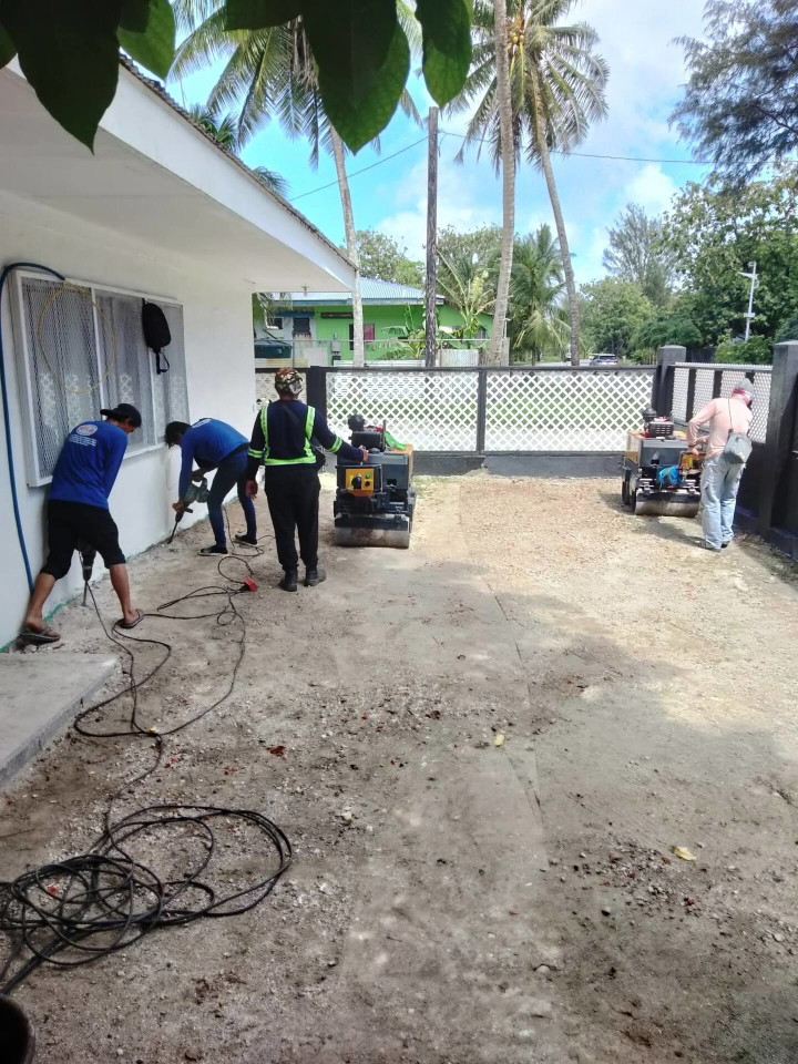 The White-black House - Marshall Islands