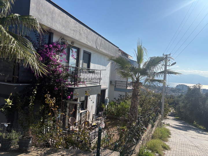 A Quiet Holiday - Kuşadası