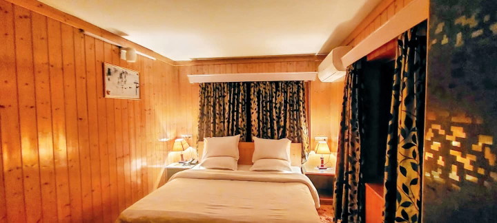 Superior Deluxe Room - Srinagar