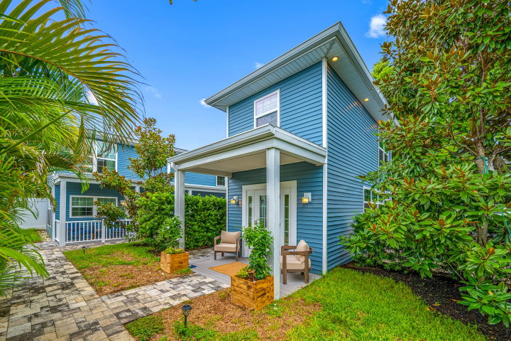 Downtown Dunedin Tiny Home + Pool | Shelly - Dunedin, FL