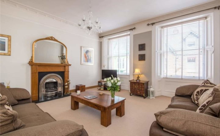 The Oystercatcher: Luxurious 6-bed - North Berwick