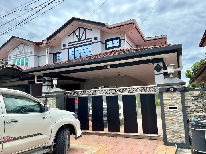 Taman Chin Chin Homestay - Sarawak