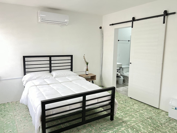 Doble Suite With A/c, Hot Water, Prime And Garage - 阿瓜斯卡連安特