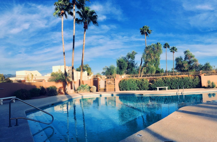 Large Gated Townhome Retreat With Pool & Parking - Tucson, AZ