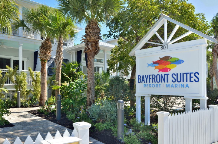 Bayview Middle Waterfront 3-bedroom Condo - All Fe - Key West, FL