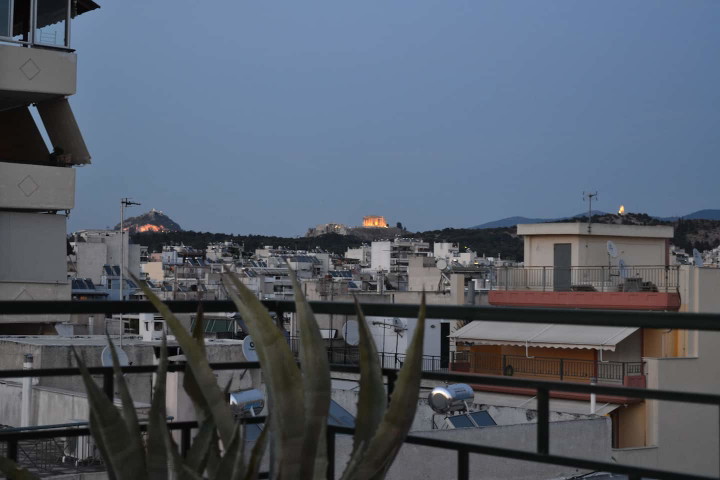 Appartement En Terrasse Privée Avec Vue Sur L'acropole - Grèce