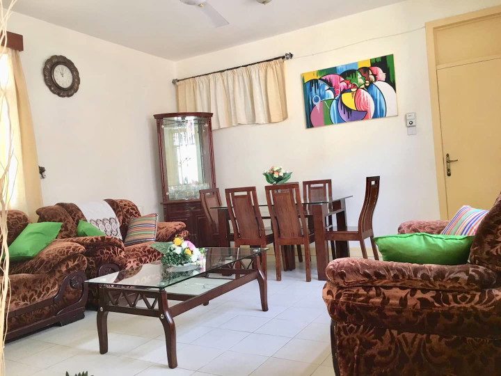Elegant Comfort In A Neighbourhood For Locals - Ghana