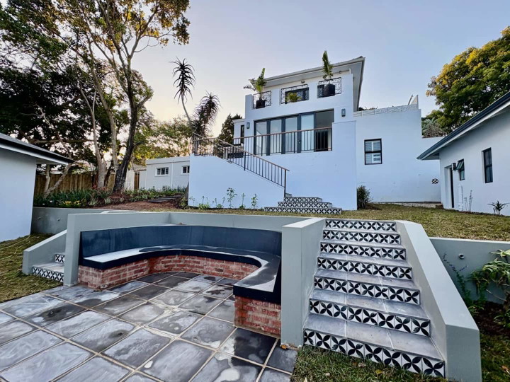 Stylish Durban North Stay With Sea Views - Umhlanga