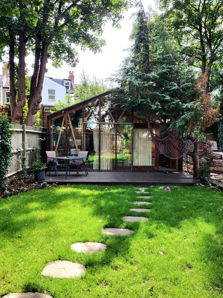 Peaceful And Stylish Cabin In Central London - London