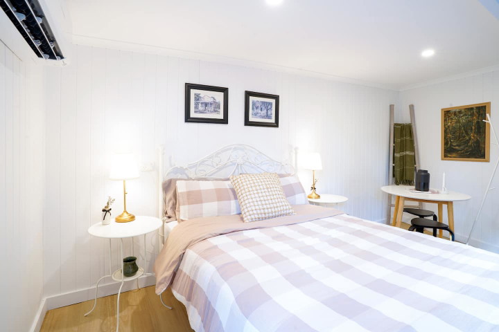 Swan Studio - Ipswich