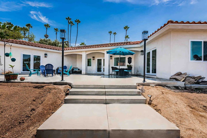 Sugarbaby
3bed/2bath, Outdoor Space - 비스타