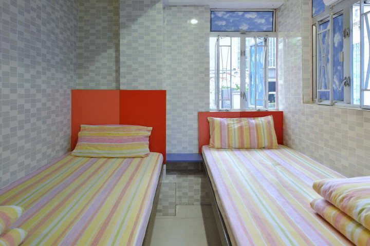 Twin Room With Window - North Point
