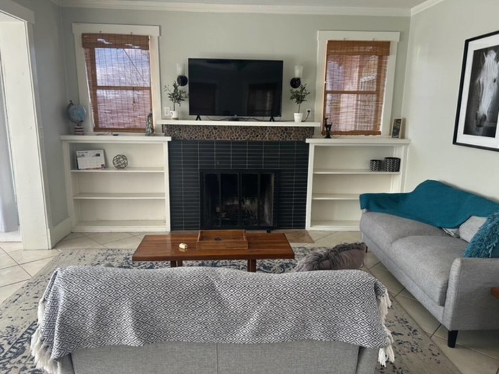 The Brick Bungalow Escape - Albuquerque, NM