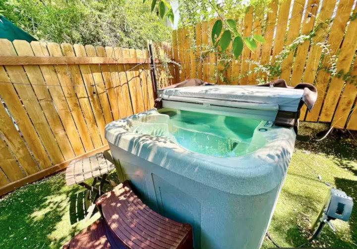 Private City Home | Easy Free Parking | Hot Tub - Salt Lake City, UT