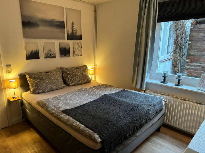 Central Apartment (1 Room, 28 M²) - Glückstadt