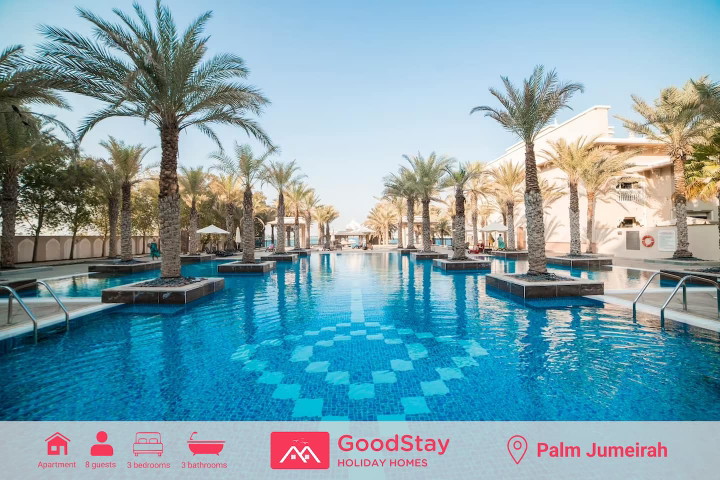 Spacious 2-bedroom Beachfront Apartment With Pool - Dubai