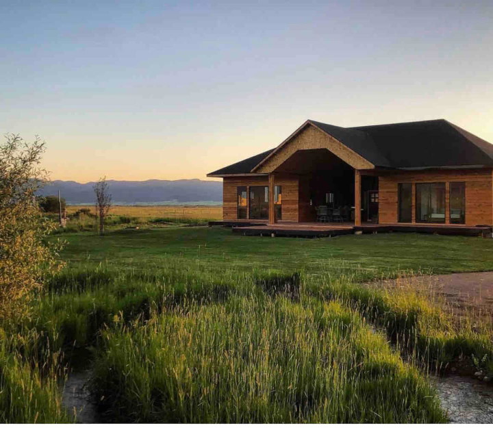 Chalet W/ Panoramic Teton Views, Hot Tub & Sauna - Driggs, ID