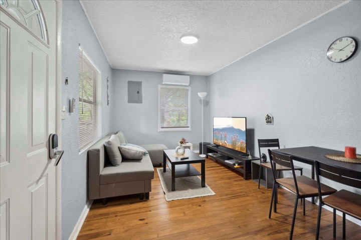 Riverside Cozy 1 Bedroom Apartment - Jacksonville, FL