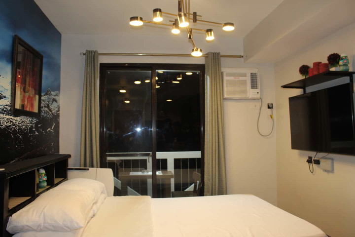 Studio Haven In Pinesuites Tagaytay By Crown Asia - Tagaytay