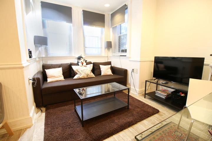 Capitol Hillsleeps 6, By Capitoleastern Market - Washington, DC