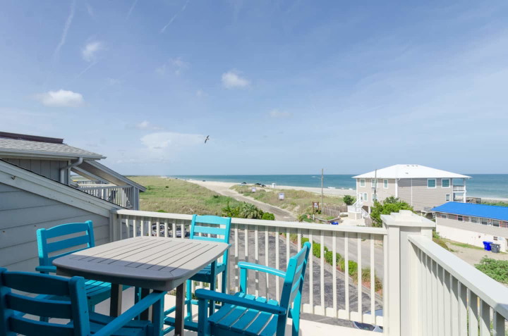 Beautiful 1 Br Condo Overlooking Freeman Park - Carolina Beach, NC