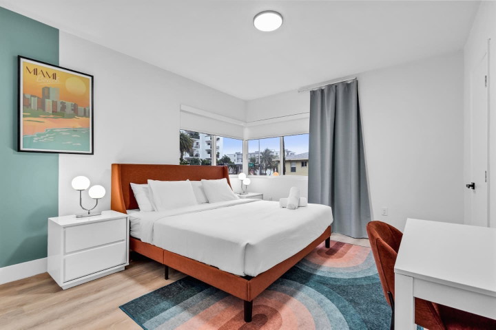 Laguna Suite 3br | All King Beds + Heated Pool - Miami Beach, FL