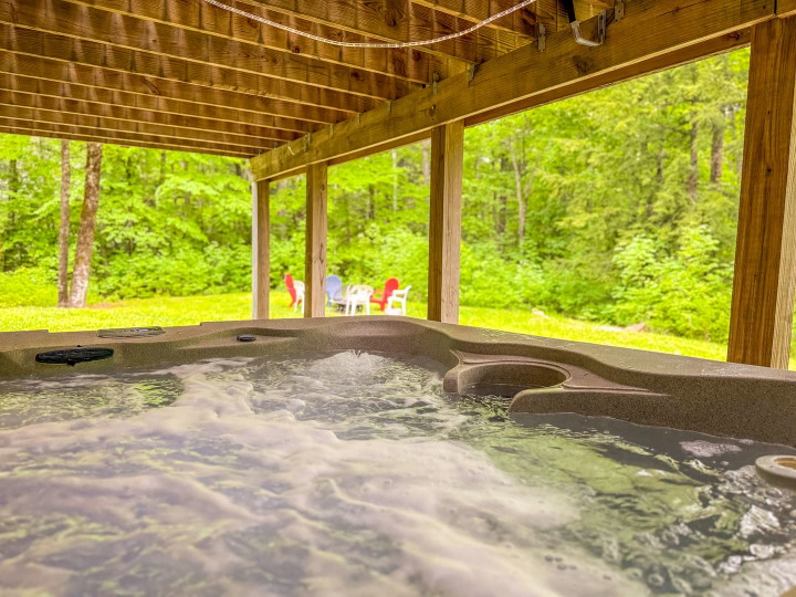 Hot Tub~wood Stove~firepit~ Storyland~diana's Bath - North Conway, NH