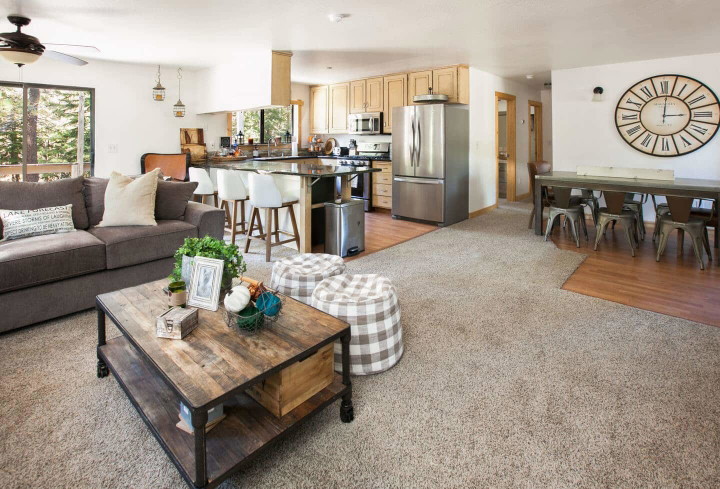 Hillside Hideaway-cozy Truckee Retreat - Truckee, CA