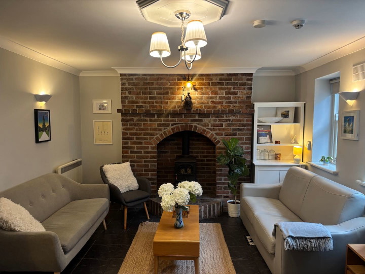 Charming Getaway In The Heart Of Dublin City - Dun Laoghaire