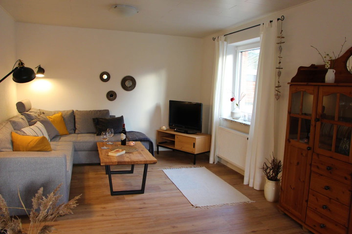 Hübsches Ferienhaus Mit Garten, 2-4 Personen, 80m² - Schleswig