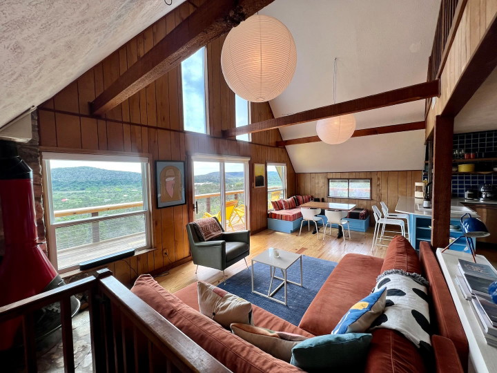 Design-forward Frio Cabin With Epic Views & Pool - Concan, TX