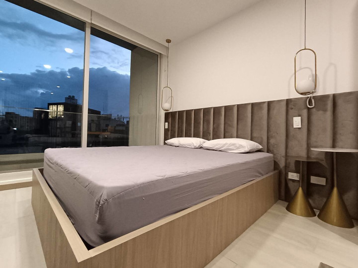 Elegant Studio 9 - Quito