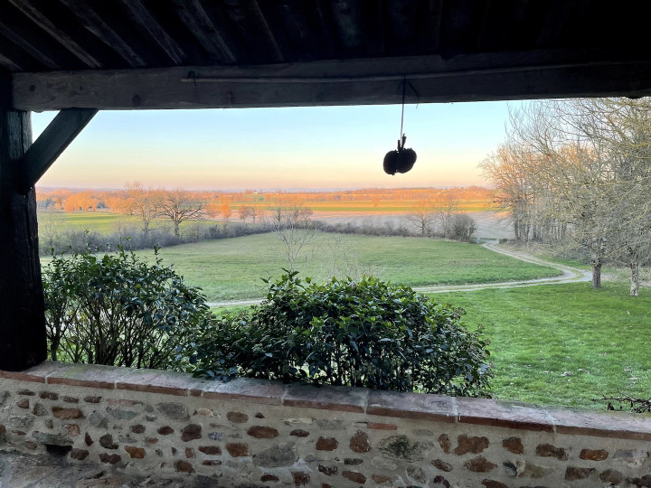 Nice Cottage With All Comforts, Air Conditioning - Revel